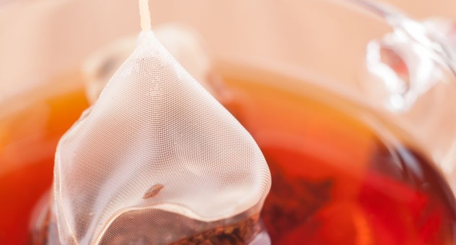 7 Healthy Uses for Soggy, Old Tea Bags - ActiveBeat