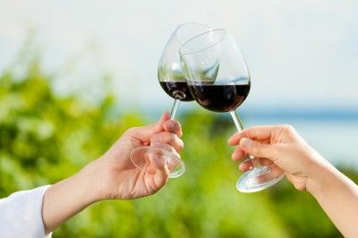 6 Facts on Wine Allergy and Wine Intolerance - ActiveBeat